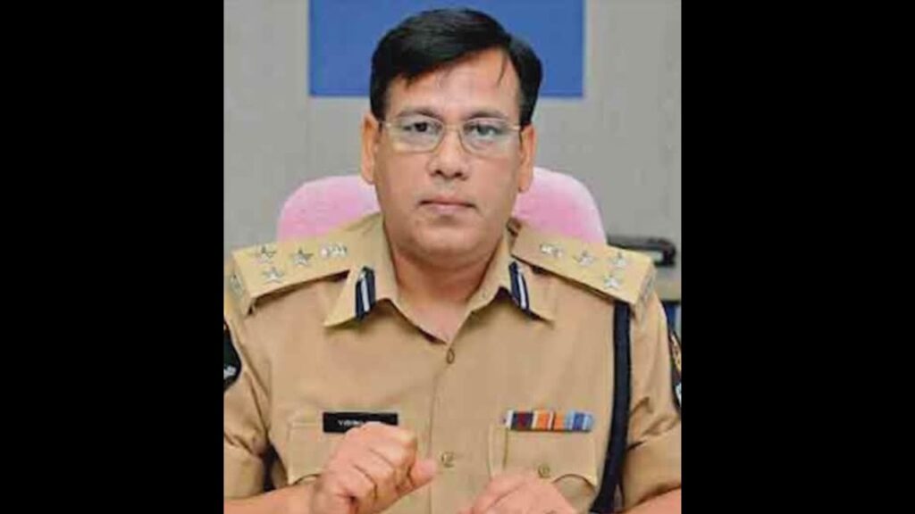 AP: 11 IPS officers shifted; Kumar Vishwajeet posted as PS, Home