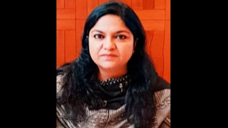 Controversial J’khand IAS officer Pooja Singhal back in action