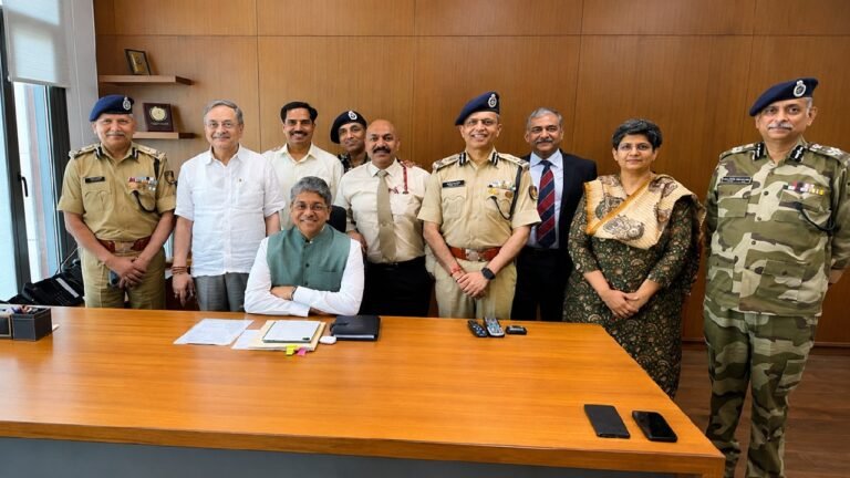 Mahesh Dixit Takes Charge as Intelligence Bureau Director